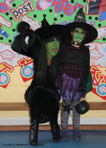 Aldingbourne Primary School - Jolly Postman Day 2015